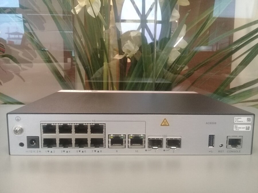 Huawei AC6508 — контроллер доступа | Лаборатория сисадмина | Дзен