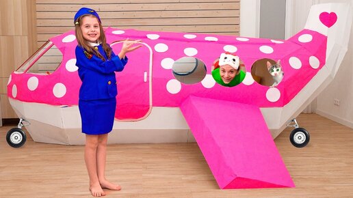 Airplane and Hotel challenge with Eva and Mom | Eva Bravo Play | Дзен