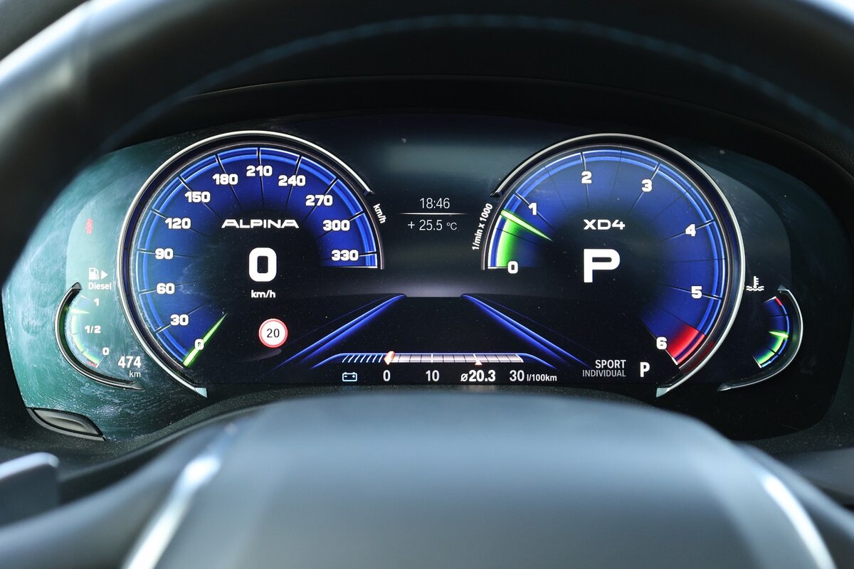 Alfa Romeo Stelvio Q4 и BMW Alpina XD4: кто из крутых круче? | AUTOMPS ...