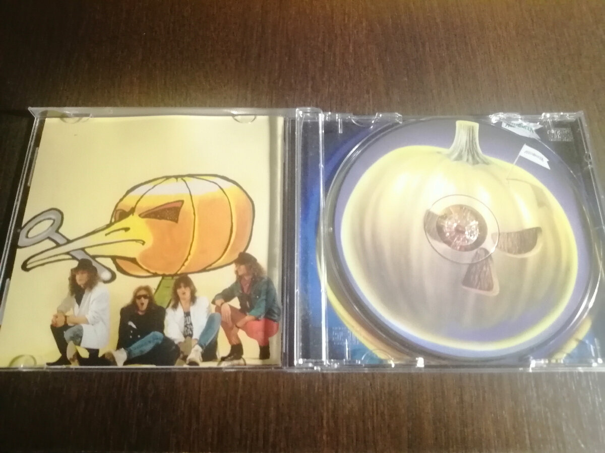 ДИСКОГРАФИИ: Helloween (EP) (1985). Рецензия | Perfect Gentleman | Дзен