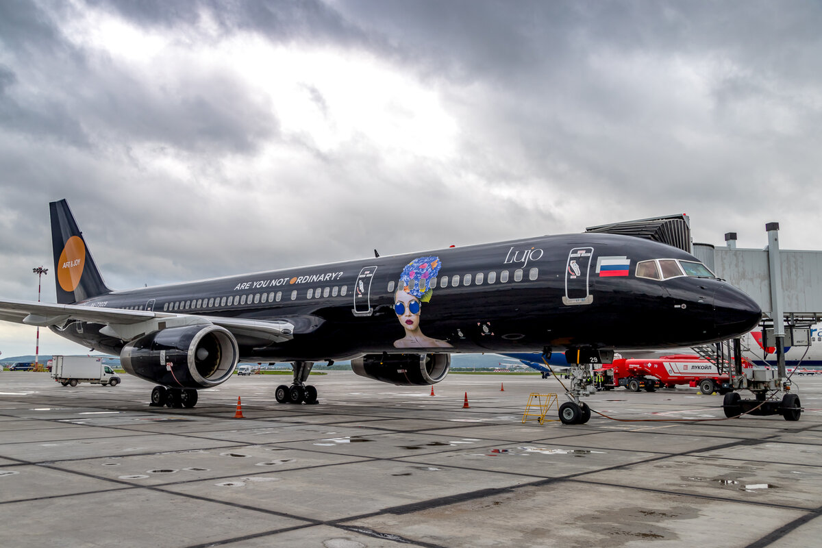 Бескомпромиссный комфорт на борту Black Jet. Только бизнесс-класс ...