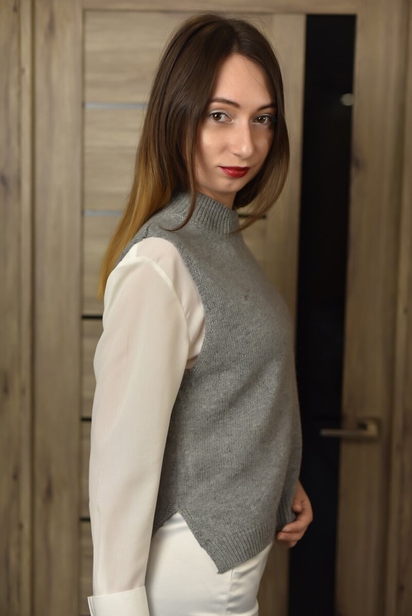 Тёплый трикотажный жилет - мастхэв на эту весну! | ShoppingGuide | Дзен