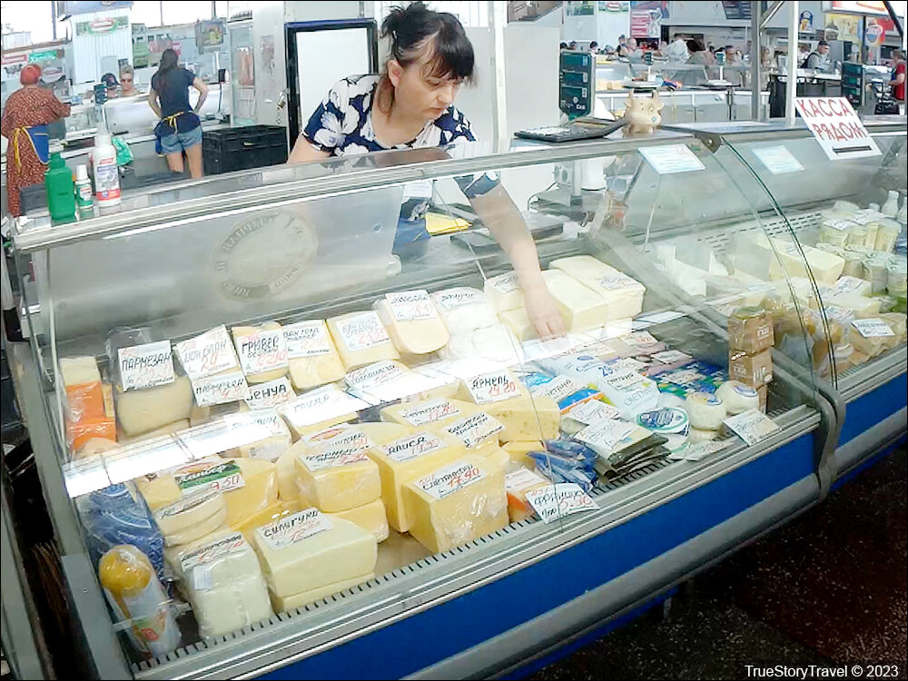 Беларусь - Зашли на рынок за домашними продуктами. Вышли с полными ...