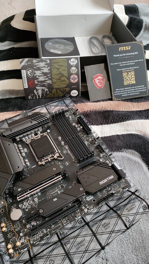Что же взять под i5 12400f? | Nonine | Дзен