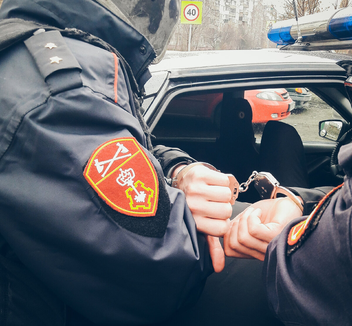 В Пензе росгвардейцы задержали 34-летнего мужчину, который ...