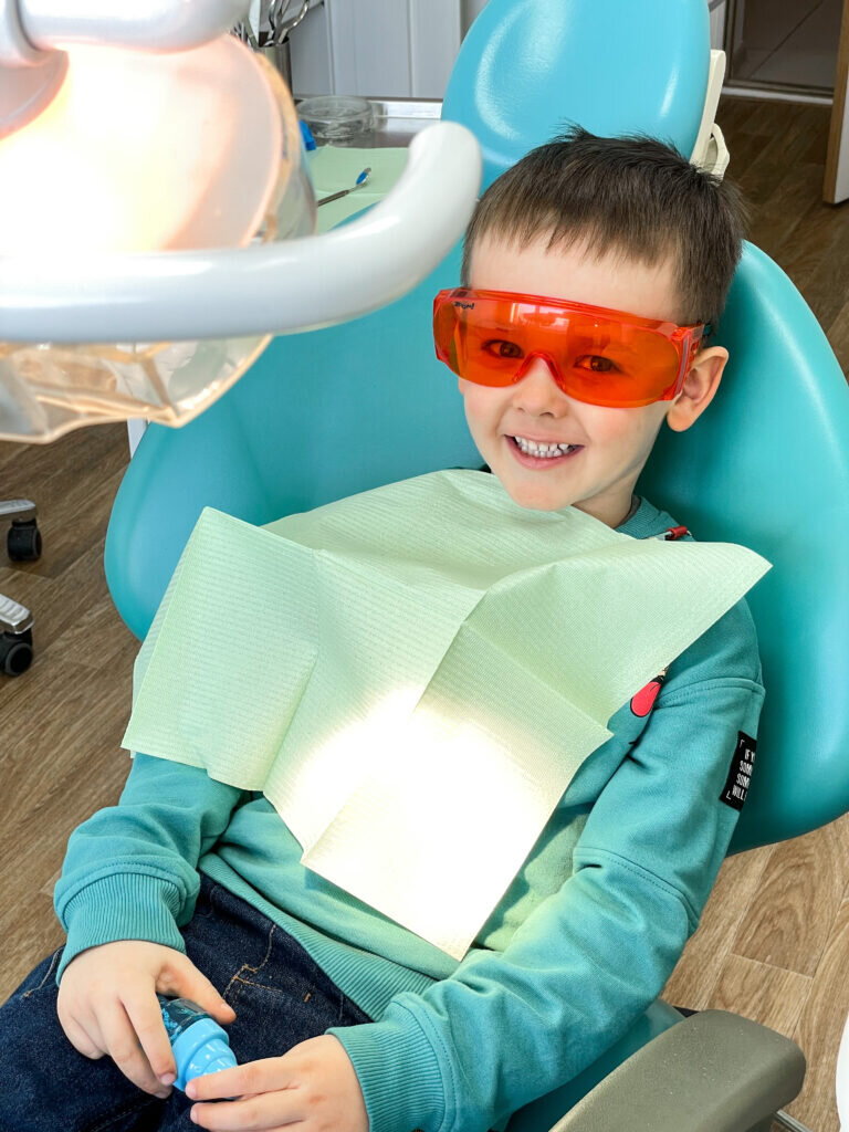 Методы коррекции детского прикуса: брекеты, трейнеры, пластины ...