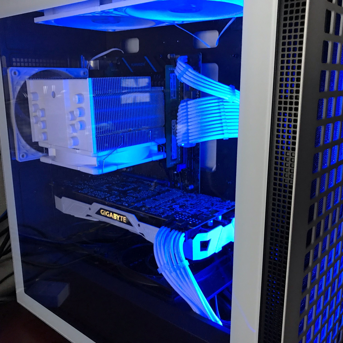 Deepcool CH370: корпус-мечта... Ну почти... [Обзоры] | Mizhgunit | Дзен