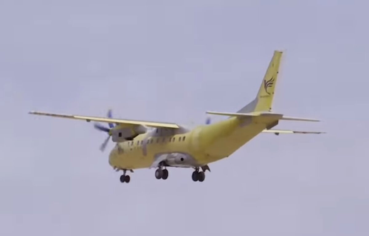 В Иране провели летные испытания отечественного самолета «Simorgh». Что ...