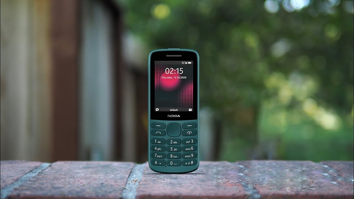 Nokia 215 4G Dual (2020) — компактный и прочный кнопочный телефон c ...