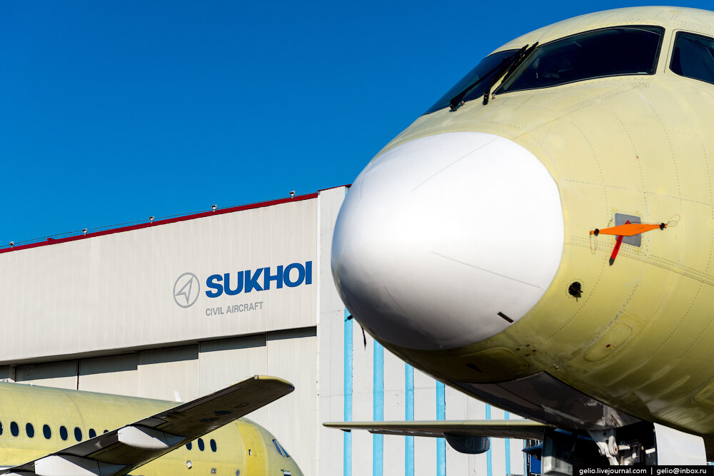Производство самолетов Sukhoi Superjet 100 | Gelio | Слава Степанов | Дзен